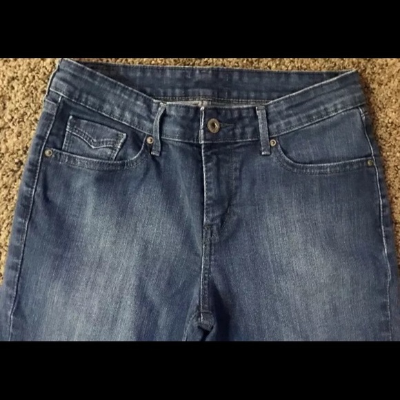 Levi's | Jeans | Levis Bootcut Jeans Button Pockets Sz 6m | Poshmark
